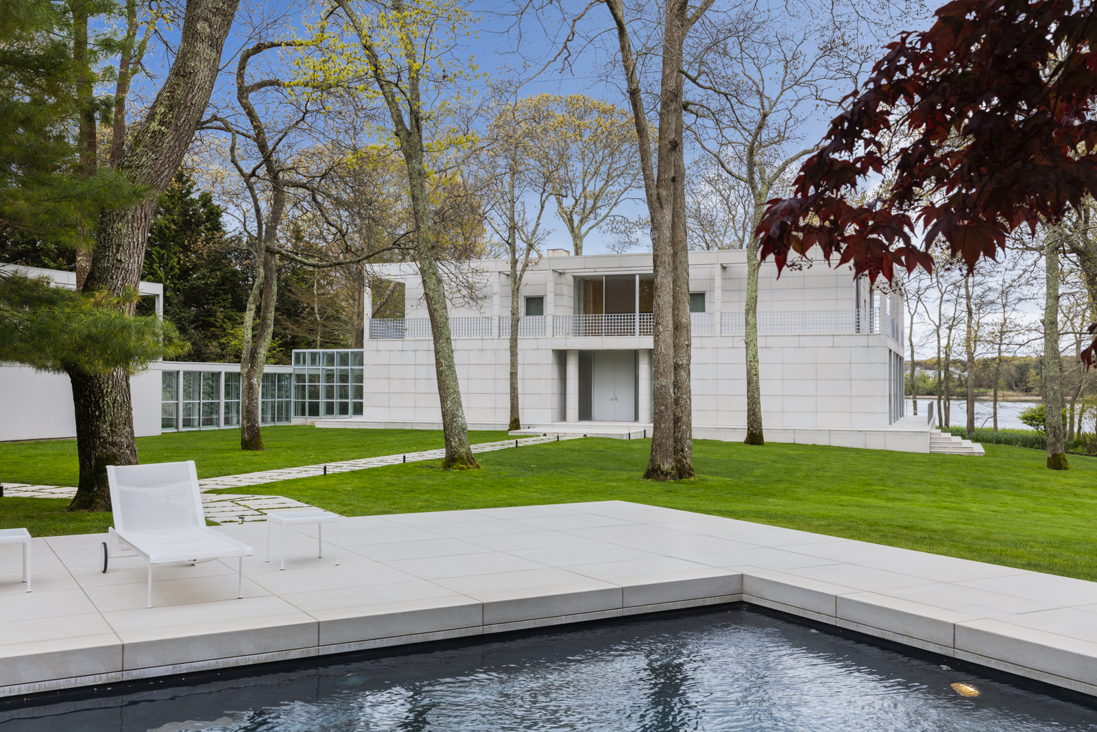 EXCLUSIVE: Harry Macklowe and Linda Macklowe List Georgica Property ...