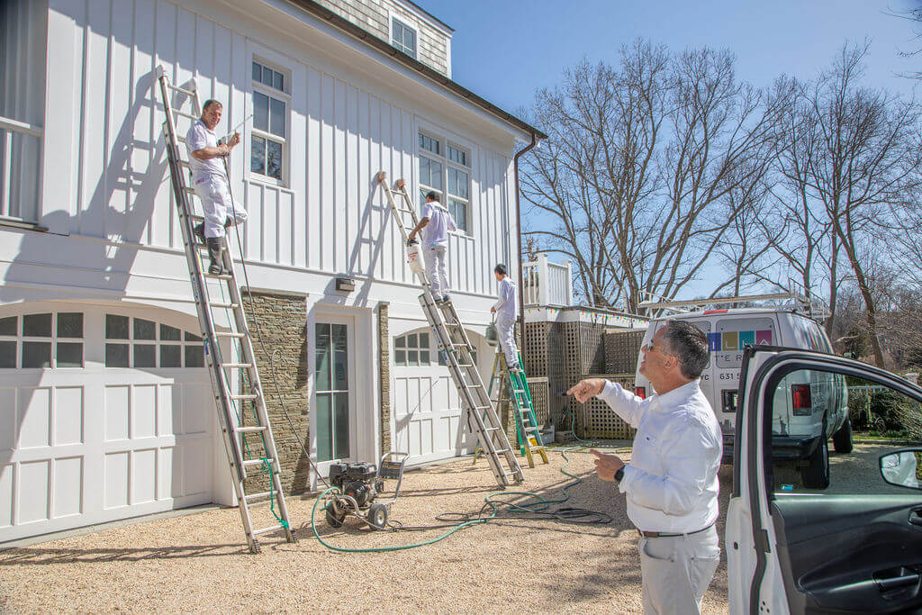 All the Home’s a Canvas for Badilla Painters | Behind The Hedges