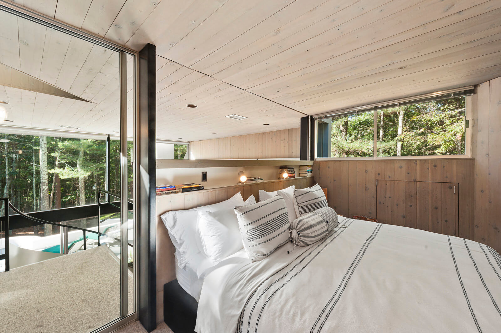 Charles Gwathmey’s Sedacca House Hits the Market | Behind The Hedges