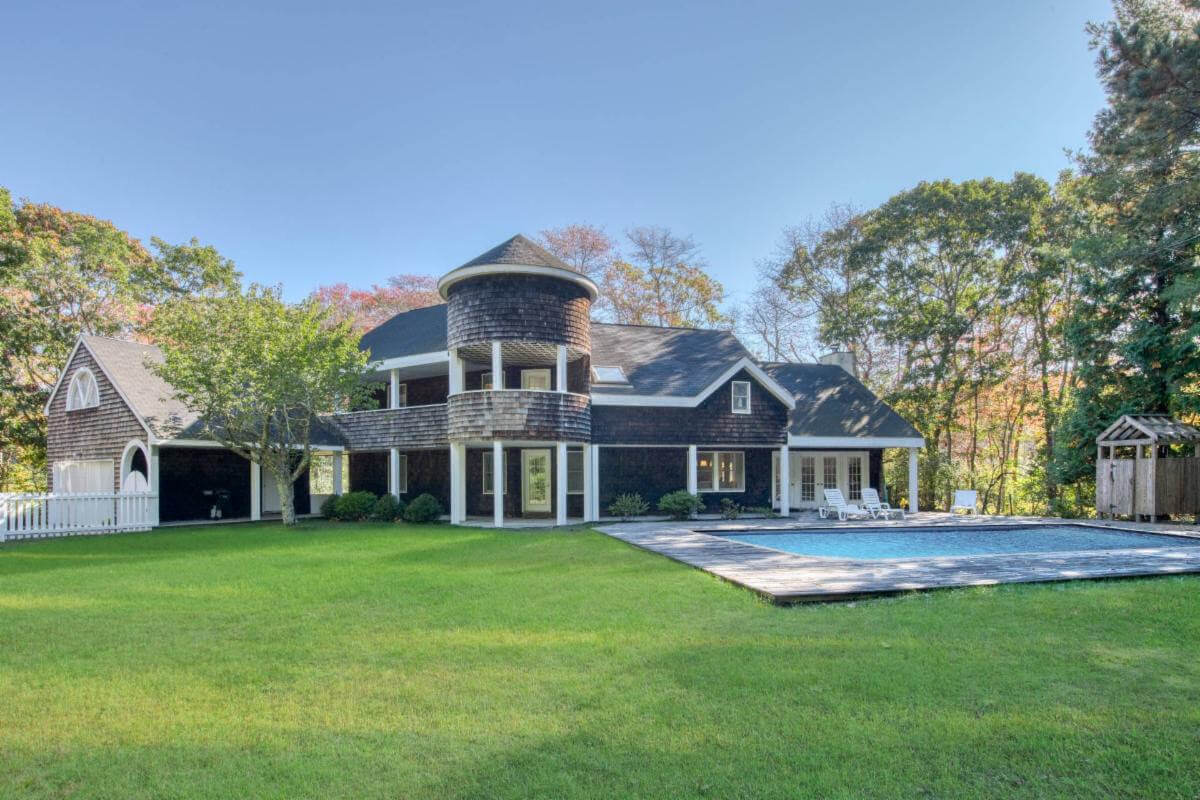 East End Open Houses: See a $16M Oceanfront Quogue House