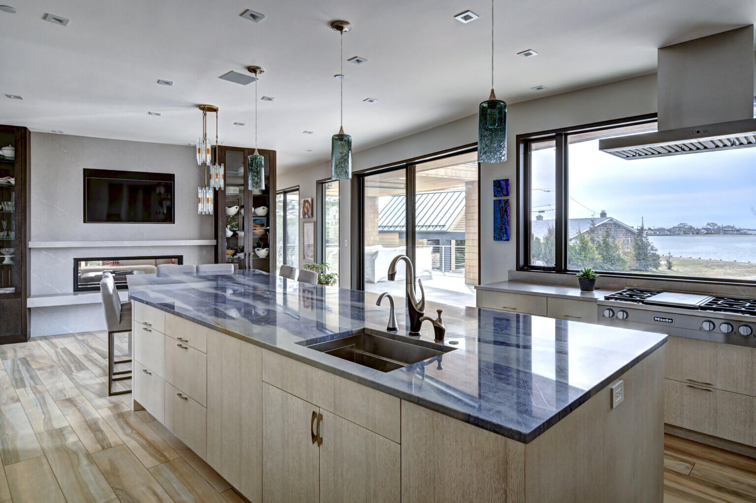 Waterfront Southampton House, a Mix of Classic and Modern, Asks $10.5M