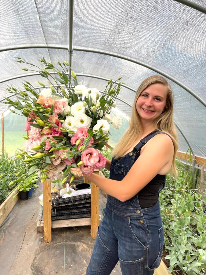 Master Craftsman: Kim Endres’ Backyard Blooms