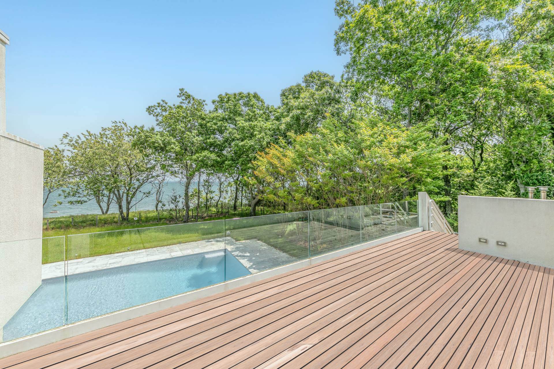 Diddy Hosted Once Iconic White Party at This Hamptons Home