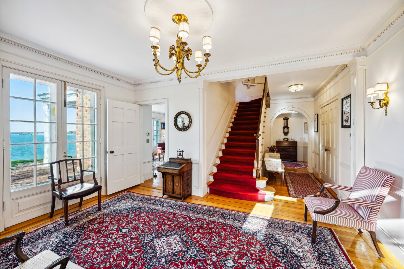 Classic Grand Colonial Home on the Shelter Island Waterfront