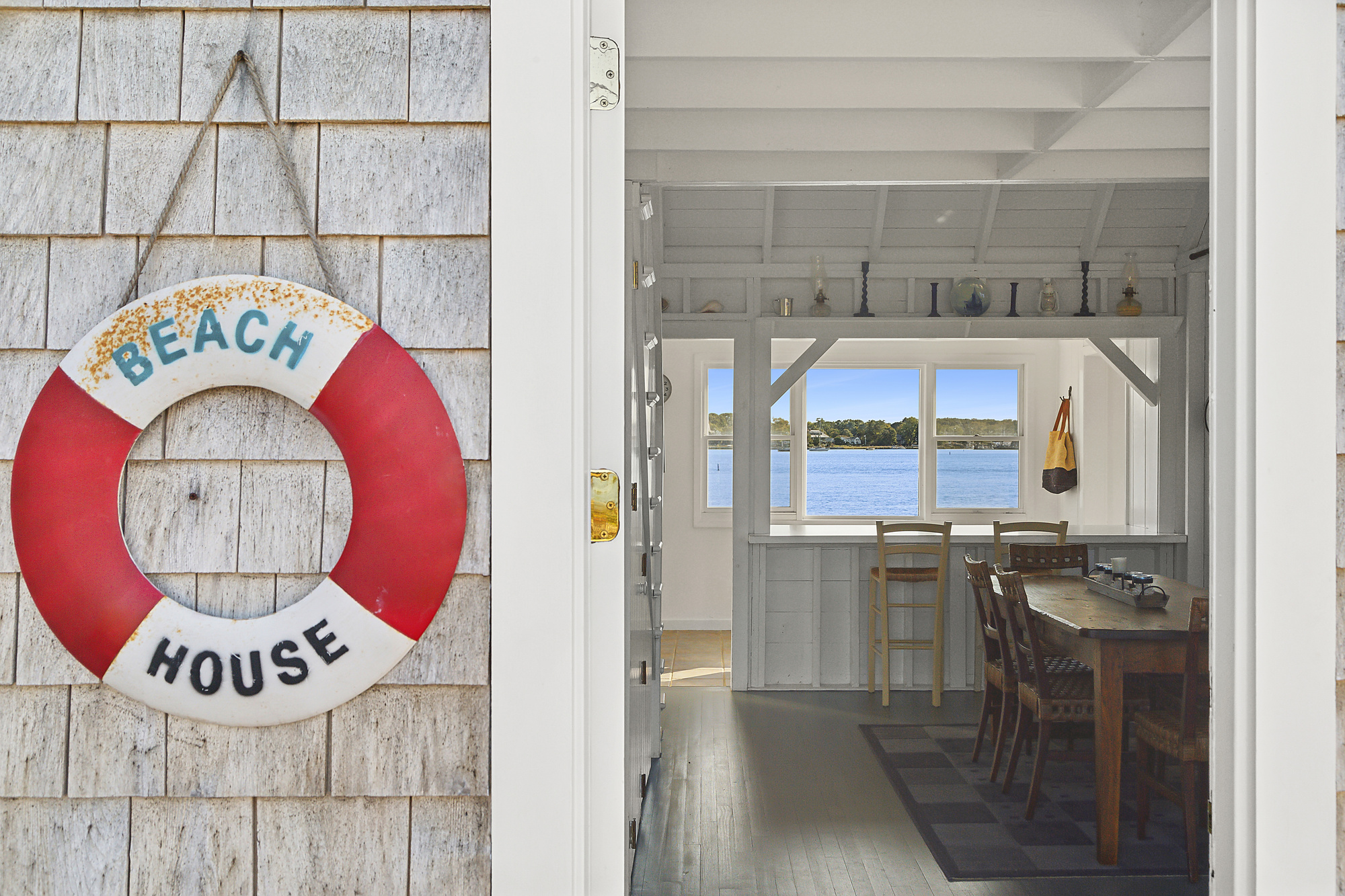 Towd Point Coastal Cottage ‘Feels Like Old School Hamptons’